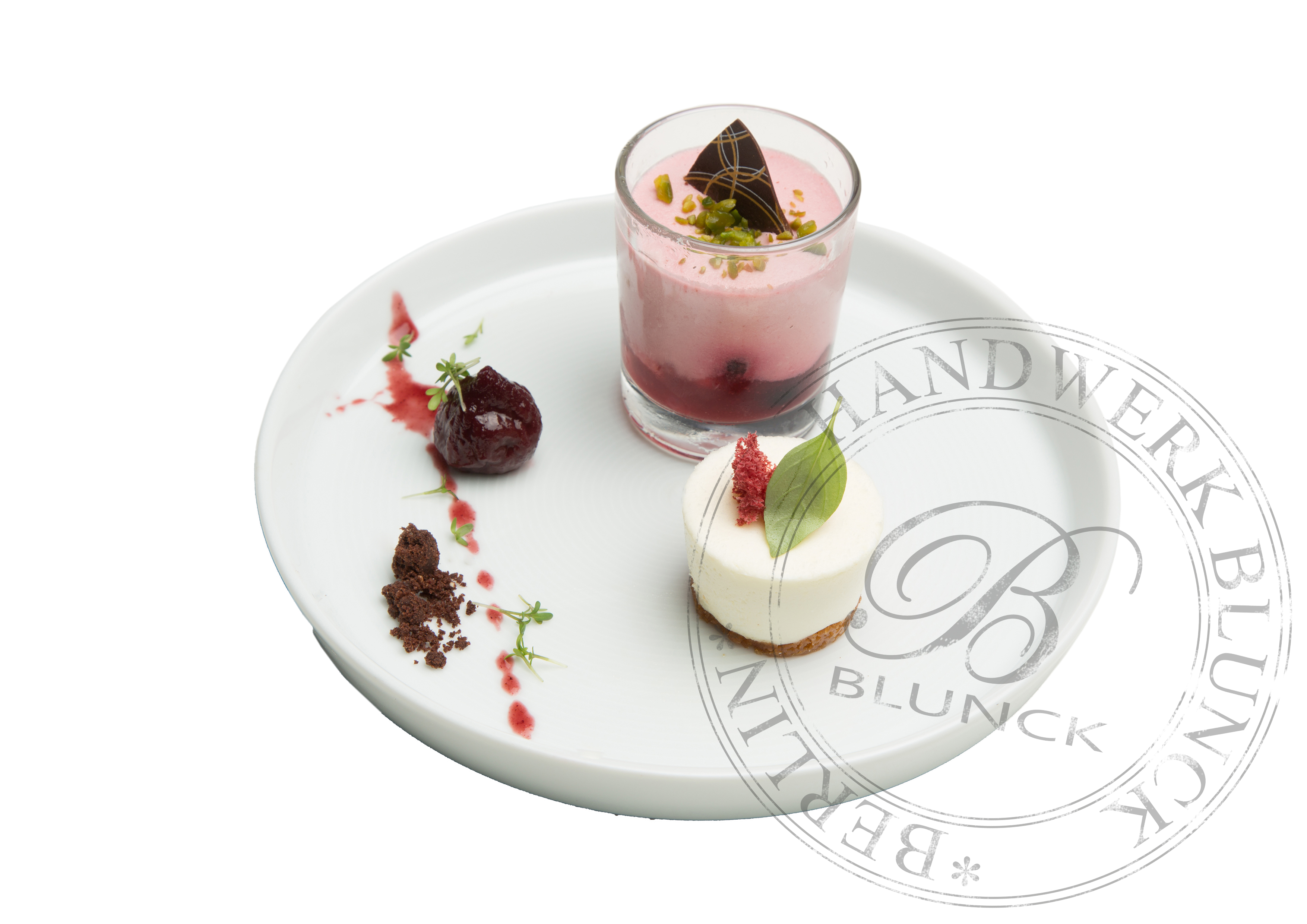 Waldbeerenmousse - BLUNCK Pâtisserie Berlin